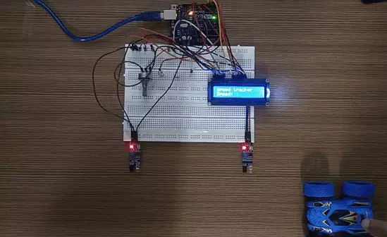 如何使用带有 Arduino Uno 的 IR 模块制作速度跟踪器 7998_4